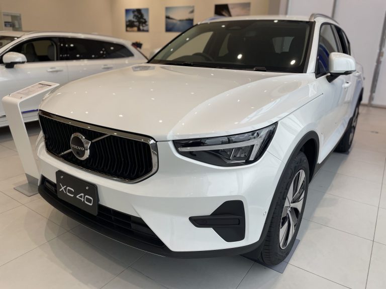 XC40 Plus B3 Selection | ボルボ・カー 倉敷